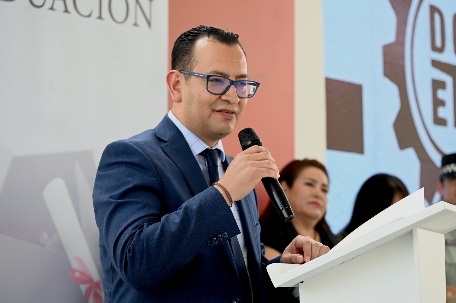 Reconocen esfuerzo de graduados del CBTis 65 – Noticias Guanajuato